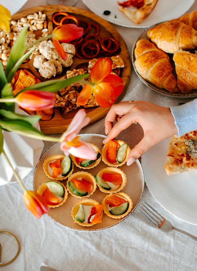 21 Mini Appetizer Ideas to Impress Guests - Preppy Monday