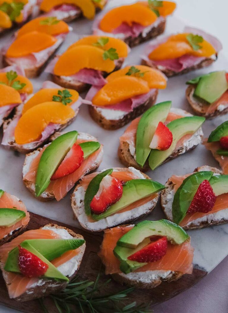 20 Christmas Appetizers You Can Make in 30 Minutes or Less - Preppy Monday